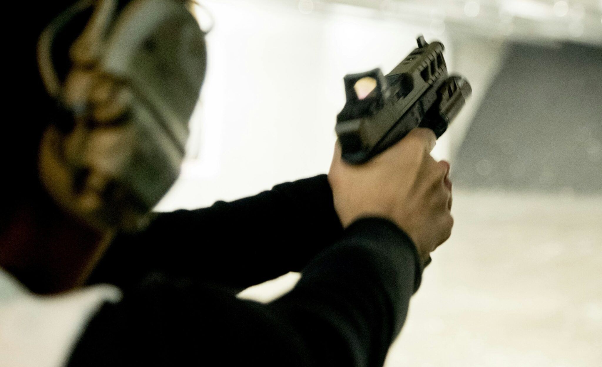 How To Shoot A Handgun - The Survival Way