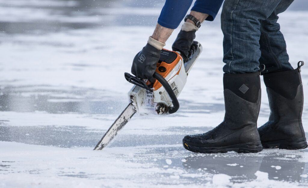 How To Ice Fish For Beginners - The Survival Way